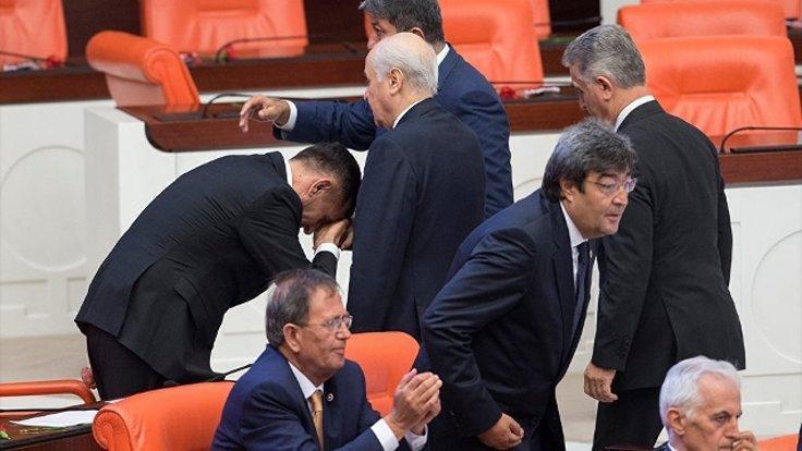 Son dakika! İYİ Parti'li vekil Hayati Arkaz MHP'ye geçti - Gündem Haberleri