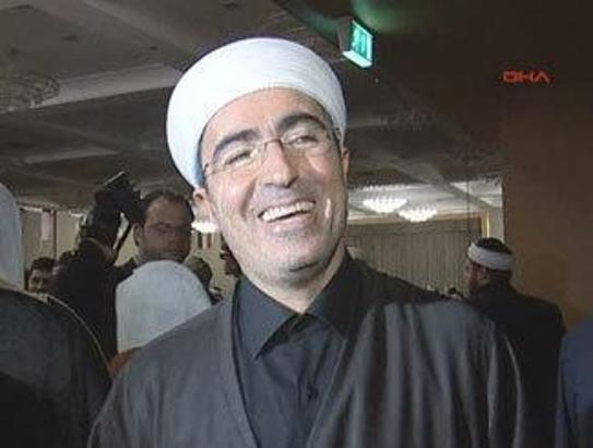 Cübbeli sarıklı Jet Fadıl - Gündem Haberleri