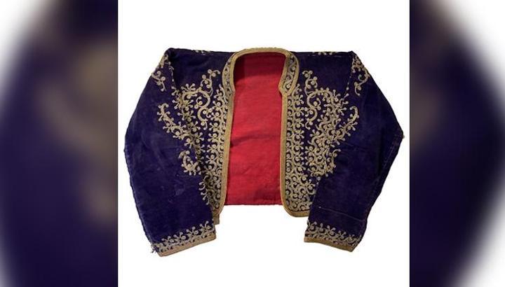 Mor cepken nedir, ne anlama gelir? Kadına şiddete karşı mor cepken geleneği... - Pratik Bilgiler