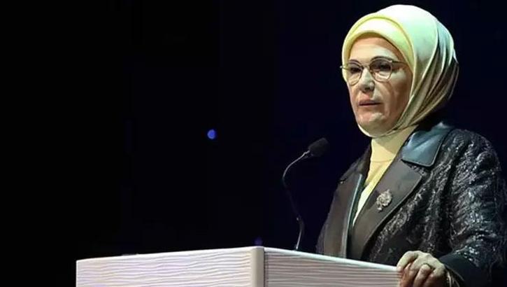 Emine Erdoğan'dan, Dünya Ebeler Günü paylaşımı - Gündem Haberleri