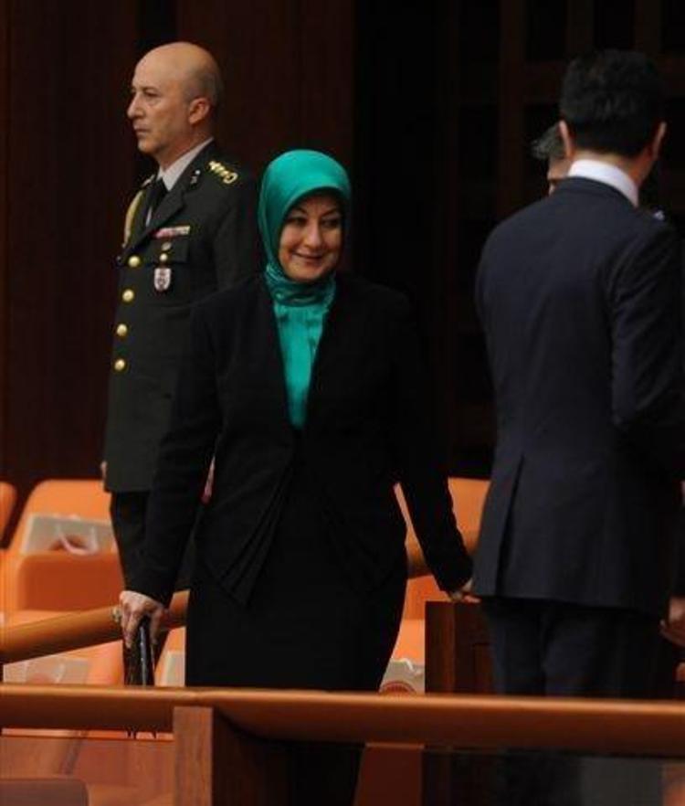 Hayrünnisa Gül'ün Meclis'e gelişi