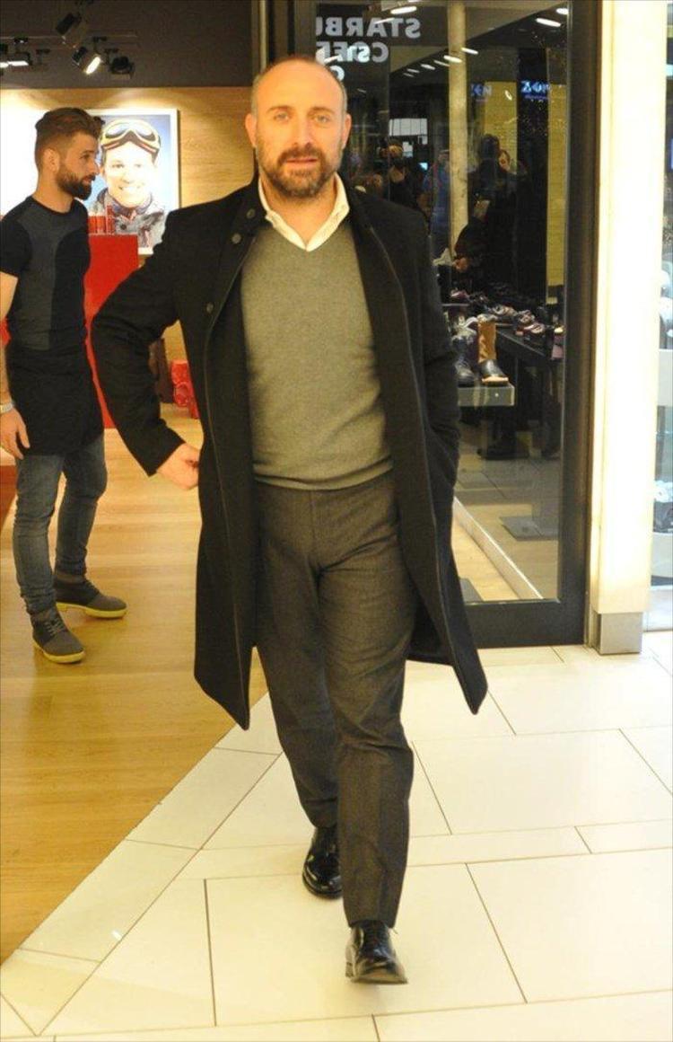 Halit Ergenç'e Muhteşem Yüzyıl-Kösem Sultan eleştirisi - Magazin Haberleri