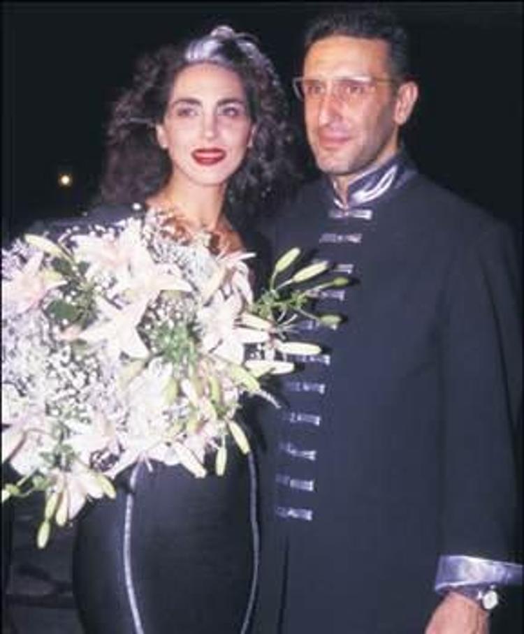 Cem Özer: Üçüncü evliliğimden çok pişmanım - Son Dakika Magazin Haberleri