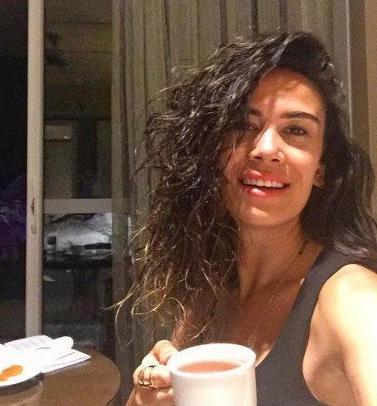 Sarp Akkaya'nın eşi Sinem Yalçınkaya kimdir? Sarp Akkaya ne zaman ...