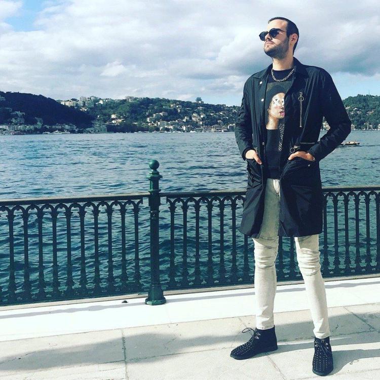 Faruk Sabancı 1 yılda 100 kilo vermiş - Son Dakika Magazin Haberleri