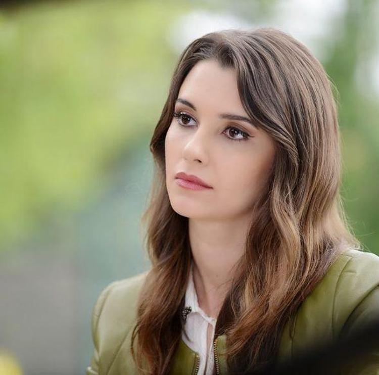 Leyla Lydia Tuğutlu yazı özledi - Magazin Haberleri - Sayfa 11