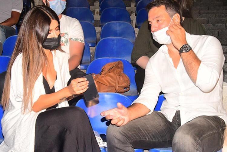Kenan Doğulu konser verdi, Beren Saat sahne arkasında eğlendi - Magazin ...