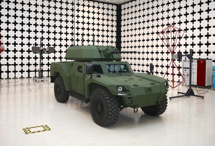 Türkiye'nin ilk elektrikli zırhlı aracı Akrep II tanıtıldı - Gündem ...