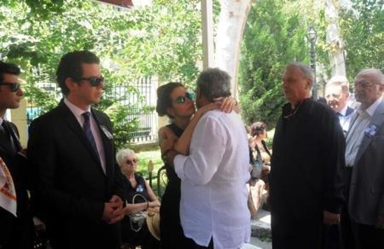 İnal Batu son yolculuğuna uğurlandı - Gündem Haberleri