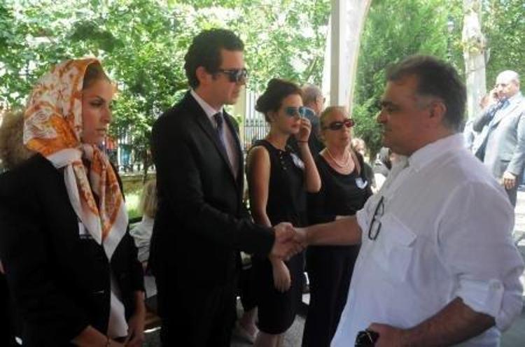 İnal Batu son yolculuğuna uğurlandı - Gündem Haberleri