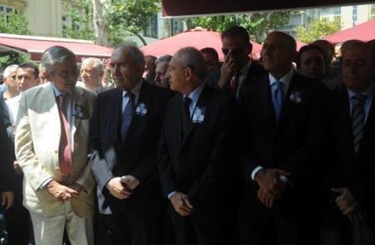 İnal Batu son yolculuğuna uğurlandı - Gündem Haberleri