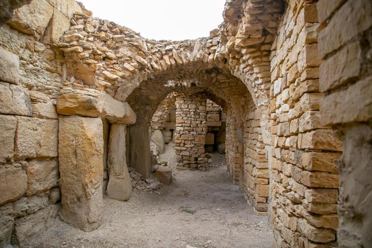 Romalı savaşçılar için kurulmuştu... 2 bin yıllık kent Emidra - Seyahat ...