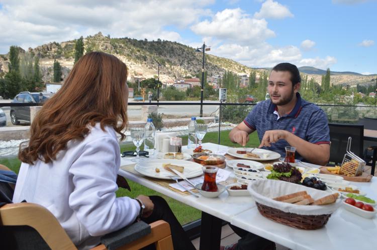 Afyon'nun 'Frigya Kahvaltısı' ilgi topluyor - Seyahat Haberleri - Sayfa 1