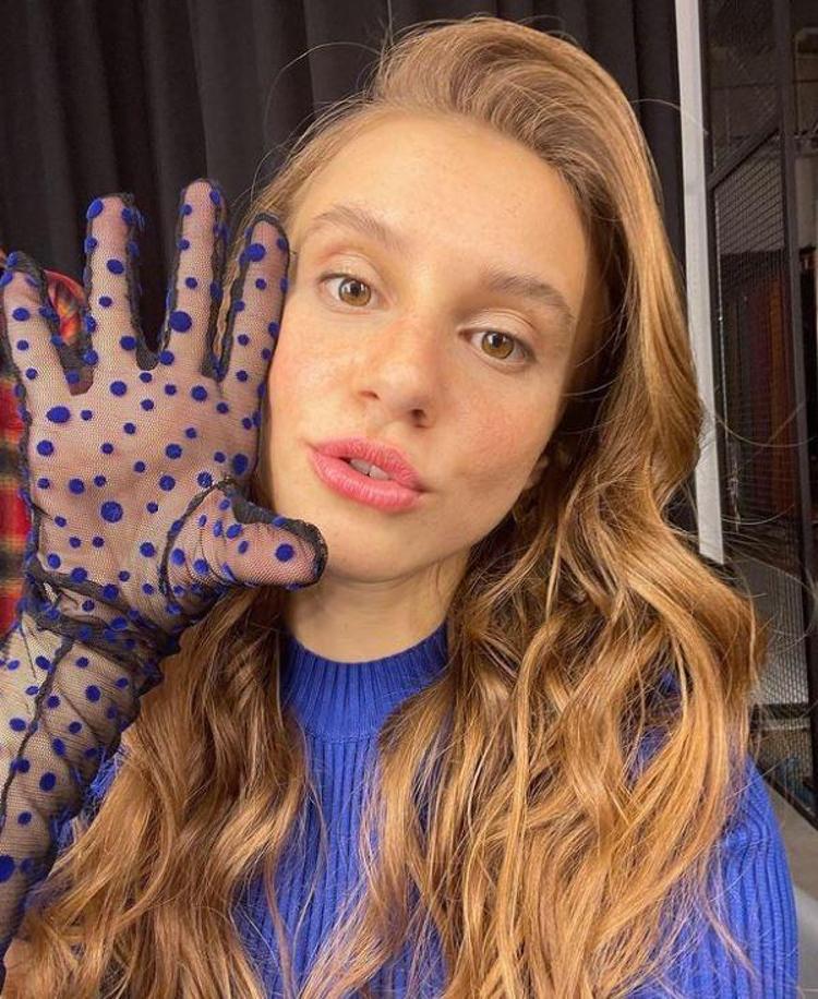 Ahsen Eroğlu: Yılbaşında aşk yaşamaya başladık - Son Dakika Magazin ...