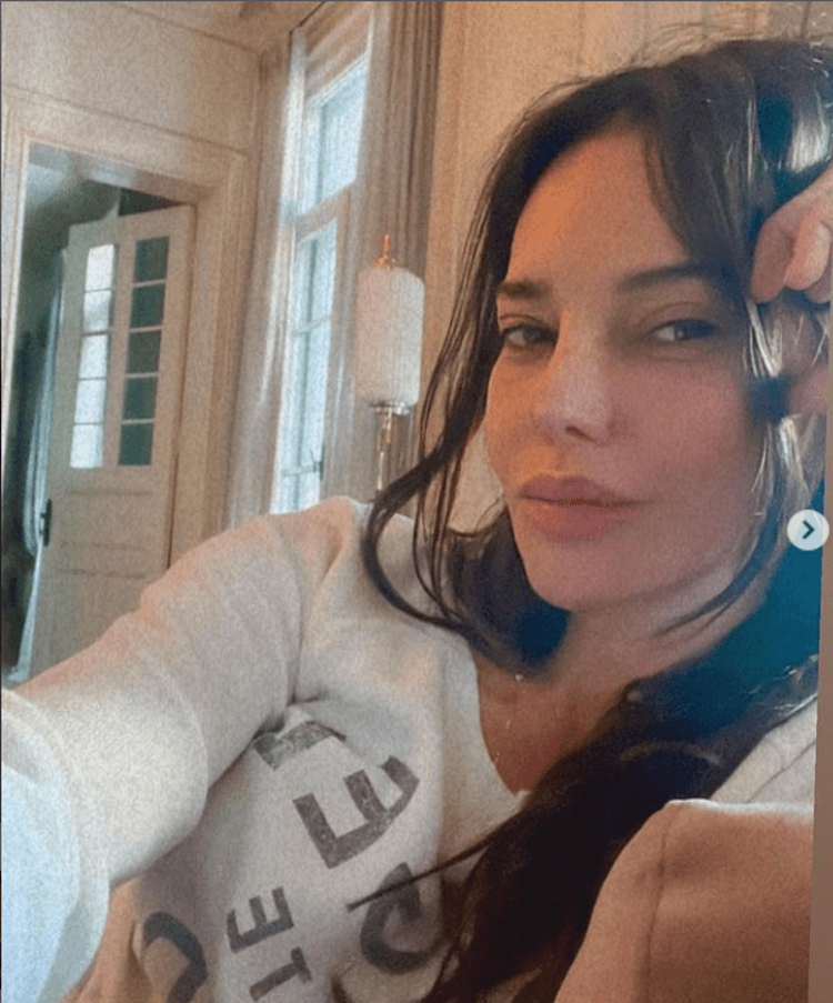 Hande Ataizi: İki-üç fotoğrafta kendimi bambaşka görünce bir şuursuzluk ...