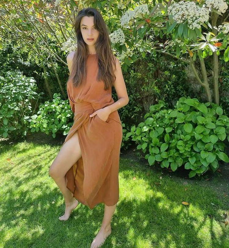 Leyla Lydia Tuğutlu suda doğum yaptığı anları paylaştı - Magazin Haberleri