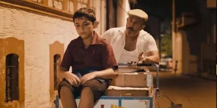 Berat Efe Parlar'ın acı günü - Magazin Haberleri