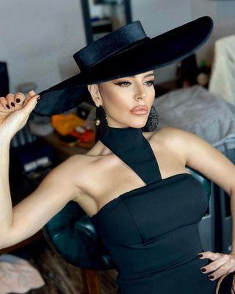 Simge Sağın'dan Miami pozları... - Magazin Haberleri