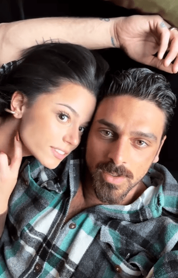 Michele Morrone nişanlandı! - Magazin Haberleri