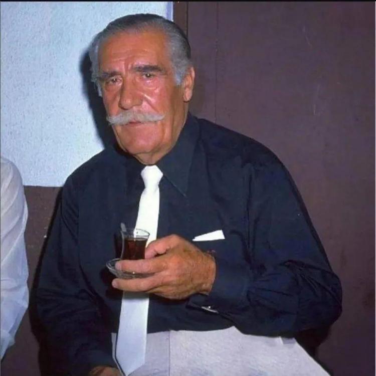 Hulusi Kentmen'in vasiyeti yerine getirildi - Son Dakika Magazin ...