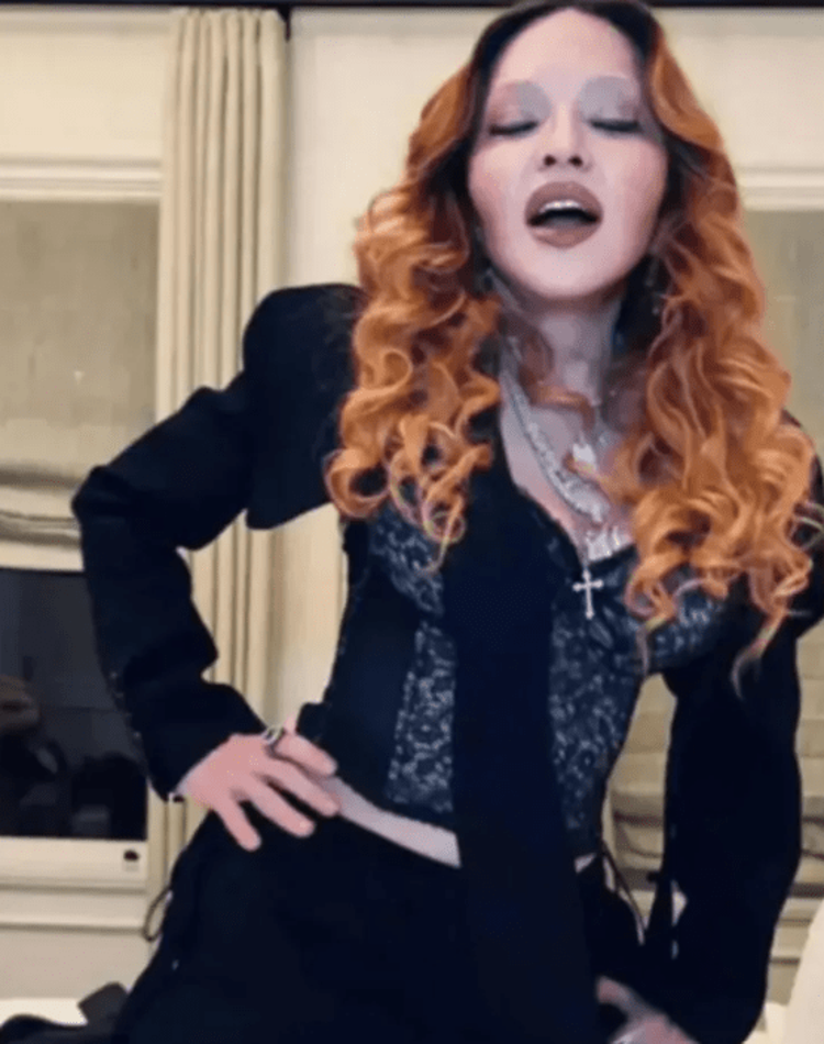 Yoğun bakıma kaldırılan Madonna vasiyeti için talimat vermiş: Ölürsem ...