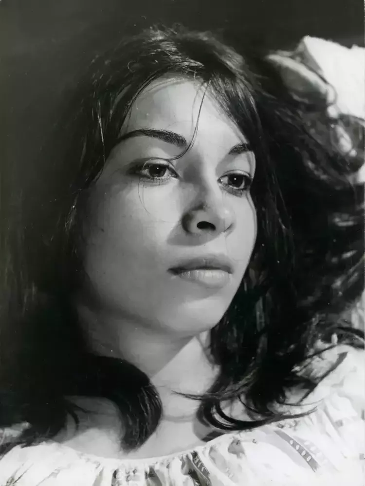 Selma Güneri gençlik fotoğraflarıyla hayran bıraktı! - Magazin Haberleri