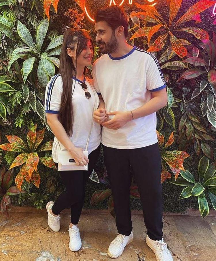 Emrah'ın oğlu Tayfun Erdoğan evlendi! Nikah şahidi Nuri Alço oldu ...