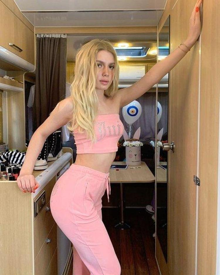 Aleyna Tilki yeni albümü hakkında konuştu - Son Dakika Magazin Haberleri - Sayfa 6