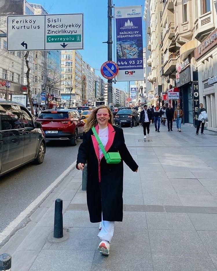 Eşi tarafından bıçaklanan YouTuber Merve Veziroğlu’ndan ilk paylaşım ...