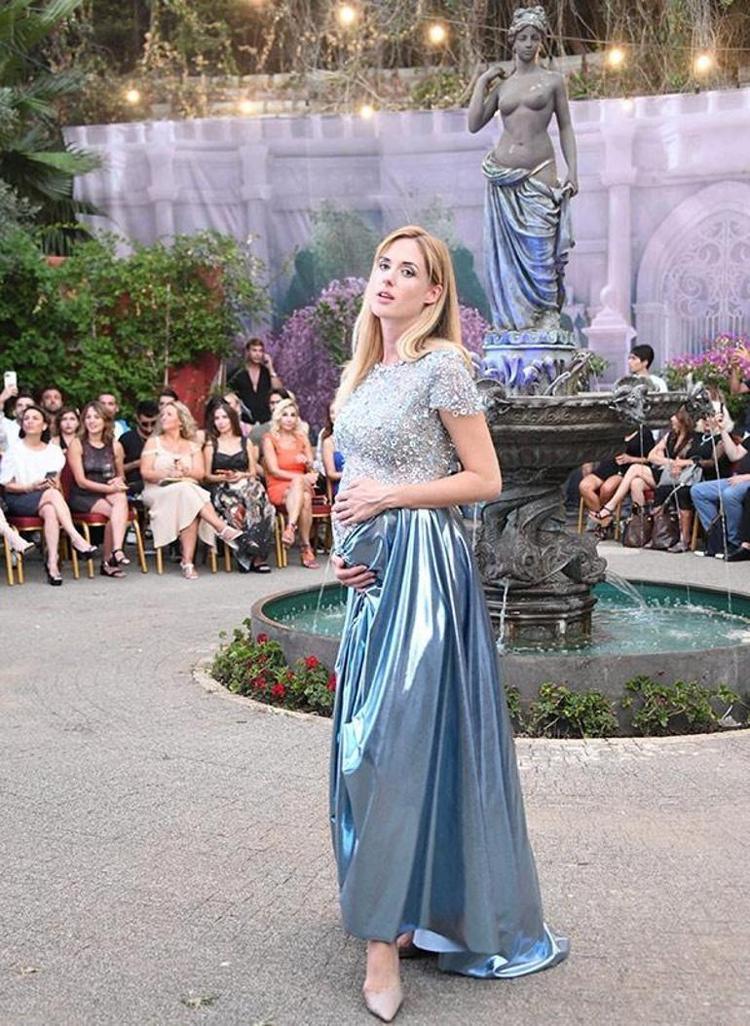 Wilma Elles karnı burnunda podyuma çıktı! İşte son hali... - Son Dakika ...