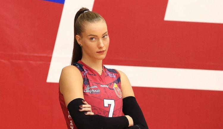 Rus voleybolcu Anastasia Lyashko güzelliğiyle sosyal medyada gündem ...