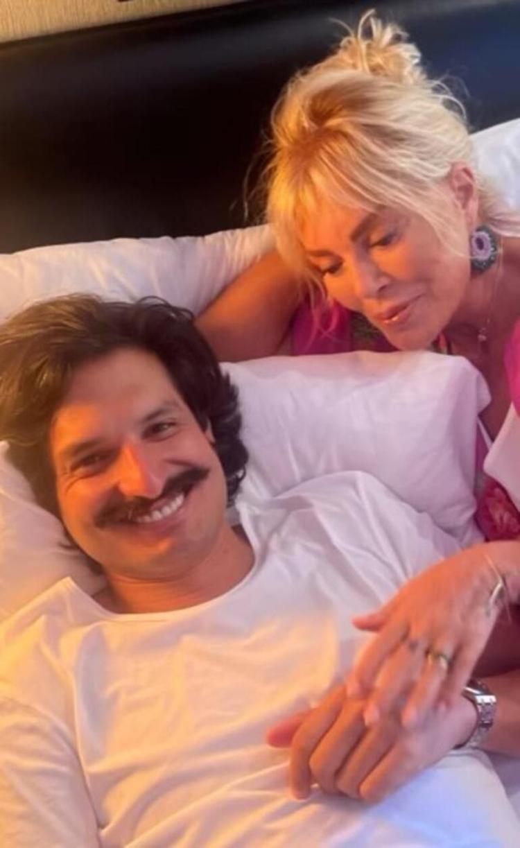 Semiramis Pekkan'ın oğlu: Annem bazen çok baskıcı olabiliyor - Son ...