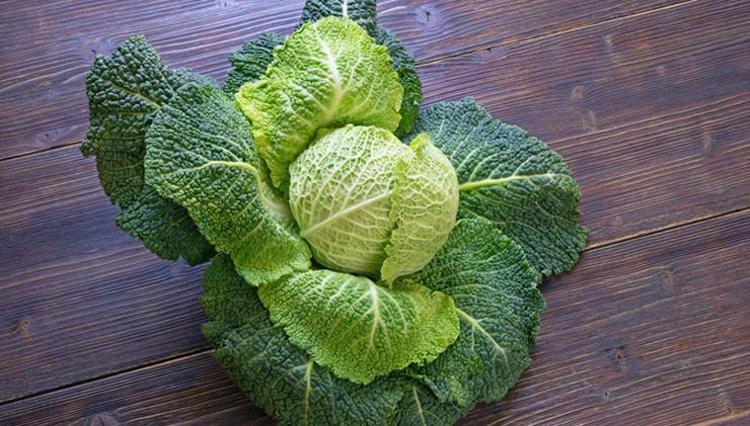Ünlülerin yeni tercihi! En faydalı ilk 10 besin arasında, kale ...