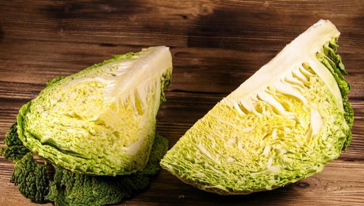 Ünlülerin yeni tercihi! En faydalı ilk 10 besin arasında, kale ...