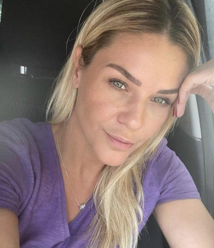 14 yıl sonra bir ilk! Emine Ün ve Emre Kınay bir arada - Magazin ...