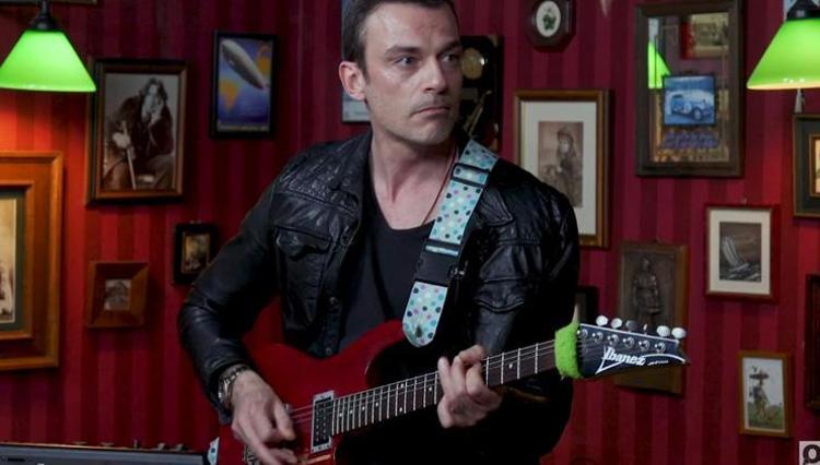 Jess Molho kimdir, kaç yaşında ve aslen nereli? Demet ve Jess'le Gel ...