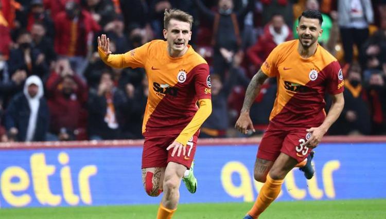 2023 yılının en iyisi oldu! Galatasaraylı Kerem Aktürkoğlu dünyaca ünlü ...