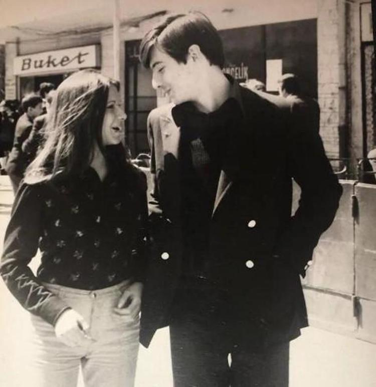 Herkes onları sadece oyuncu ya da şarkıcı olarak biliyor! İşte ...