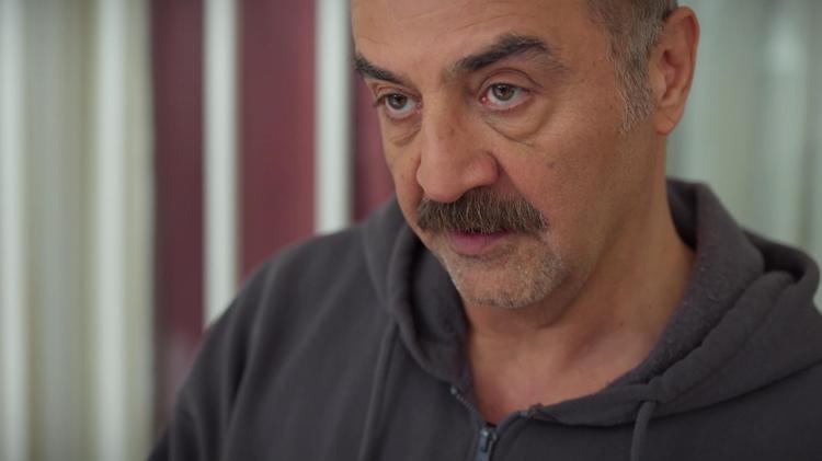 İnci Taneleri'nde Azem ve oğlu arasında duygusal anlar - Magazin ...