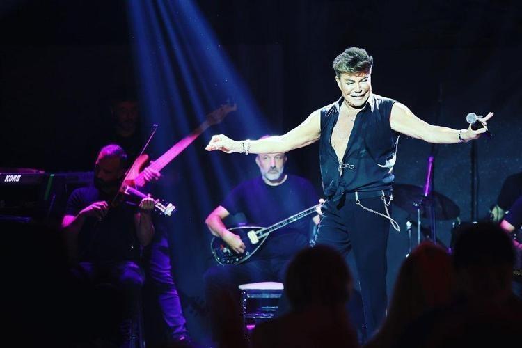 Fatih Ürek, Bodrum'daki malikanesini satamadı! Sadece boya için 500 bin ...