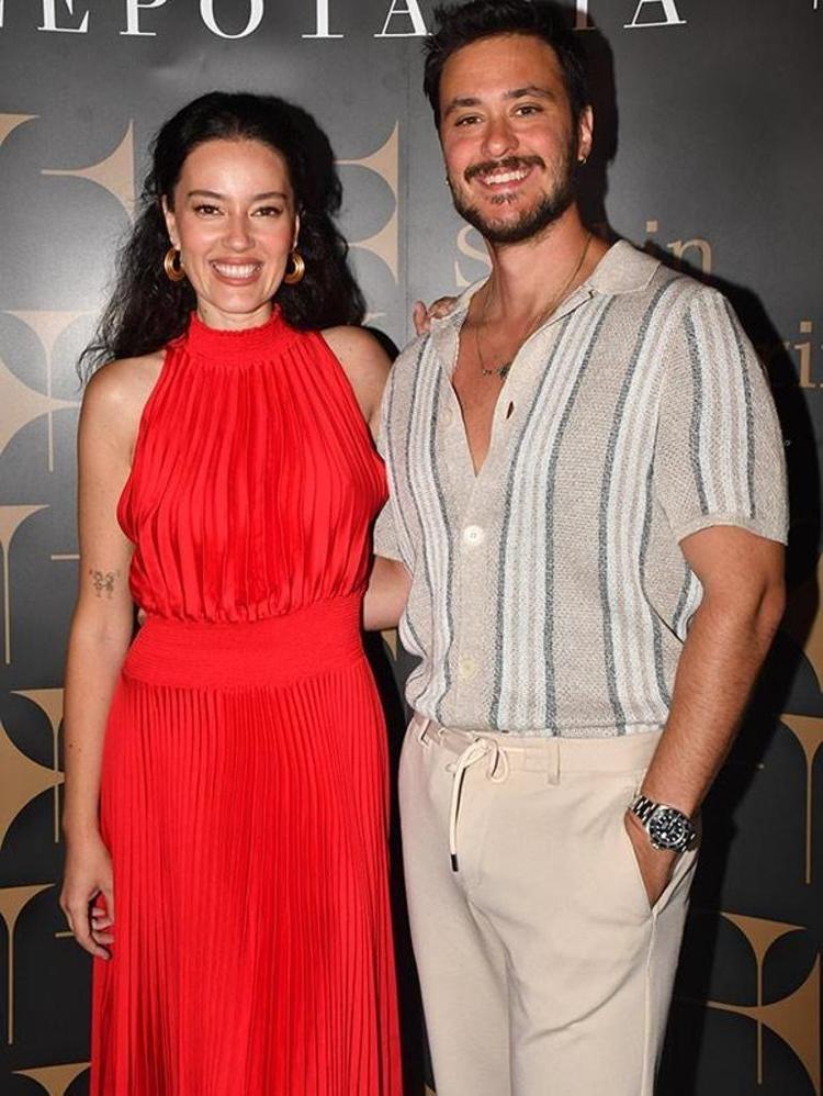 Pelin Akil'den üçüncü çocuk açıklaması - Son Dakika Magazin Haberleri