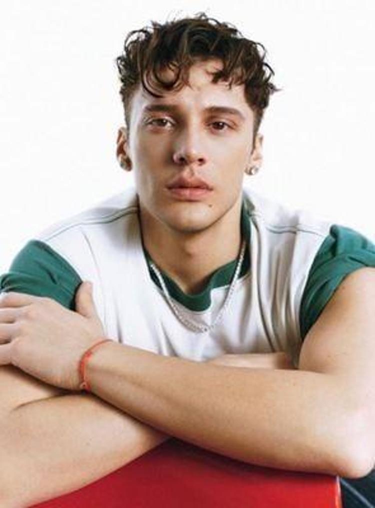 Ünlü isimlerin merak edilen özellikleri burçlarında saklı - Magazin ...