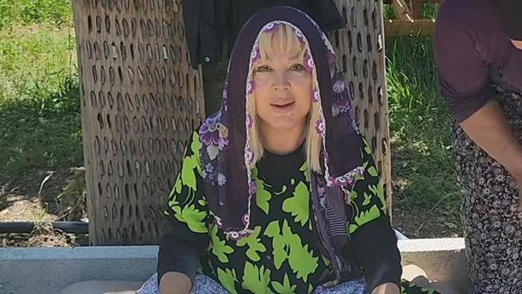 Safiye Soyman'ın İlk Eşi Ziya Akaröz kimdir? Safiye Soyman'ın oğlu ...