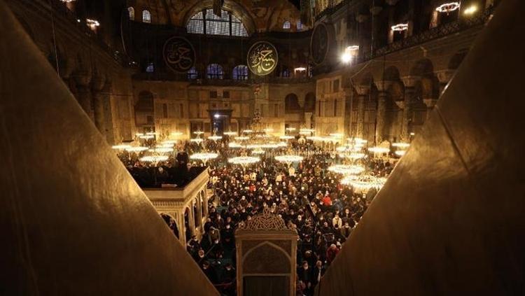 Kandil ne zaman 2025? Bu yıl en yakın kandil gecesi hangi tarihe denk ...