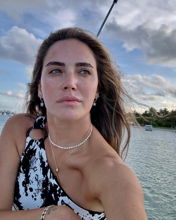 Ceyda Ateş güzellik sırrını paylaştı! İşte ünlülerin güzellik sırları ...