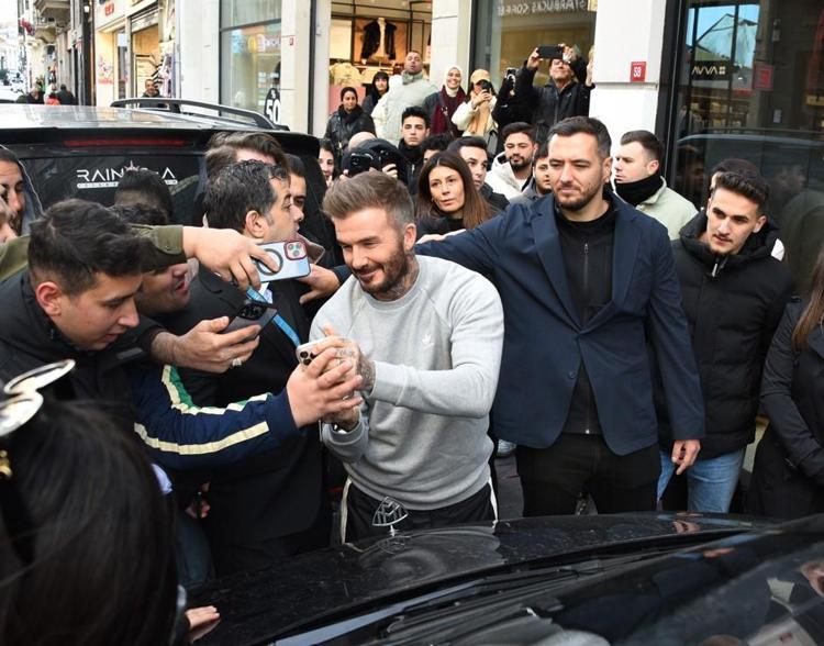 David Beckham ve oğlu Romeo İstanbul’da! - Magazin Haberleri