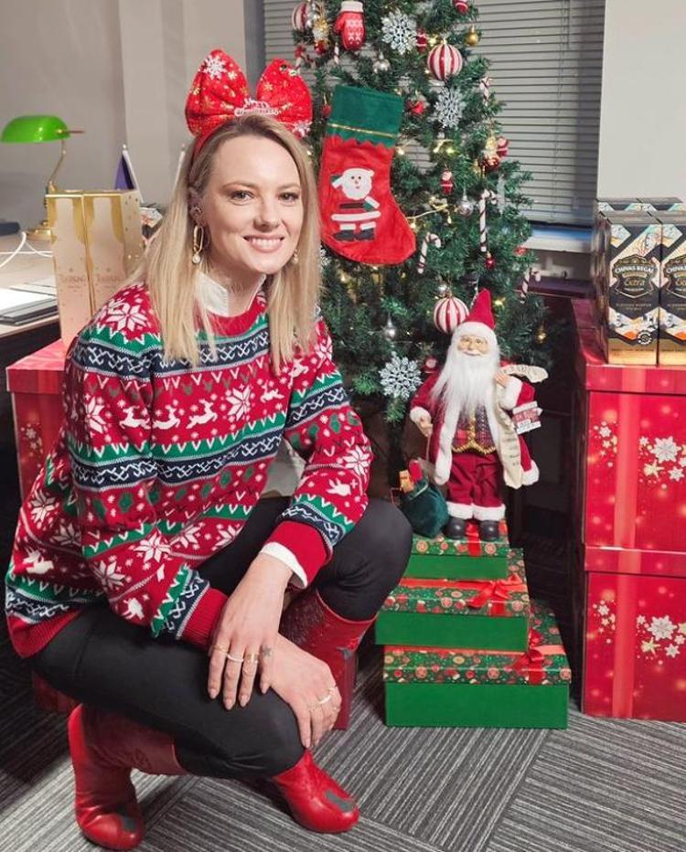 Türk anne ve Alman babadan dünyaya geldi: Şebnem Schaefer iki kültür ...