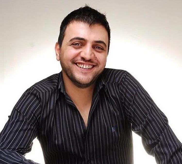 51 yaşında hayatını kaybetti! Ünlü oyuncu Şinasi Yurtsever bugün son yolculuğuna uğurlanacak ...