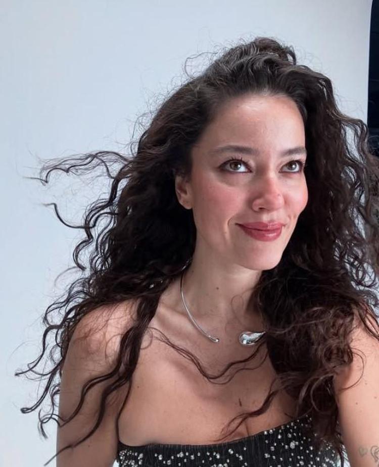 Boşanma iddiaları sonrası ilk doğum günü! Anıl Altan, Pelin Akil'i ...