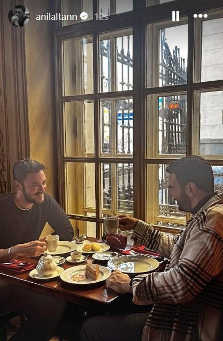 Pelin Akil ve Anıl Altan, kızlarının doğum gününde bir araya geldi ...